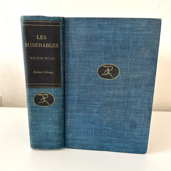 Vintage | Other | Vintage Les Miserables By Victor Hugo Modern Library ...